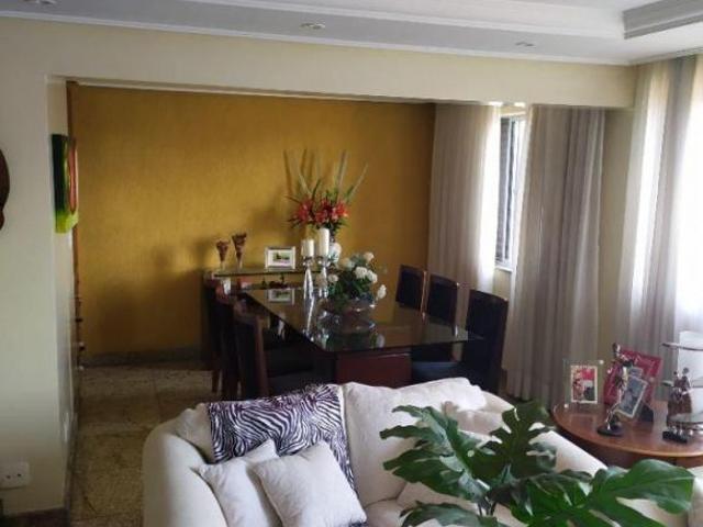 Apartamento à venda em Graça