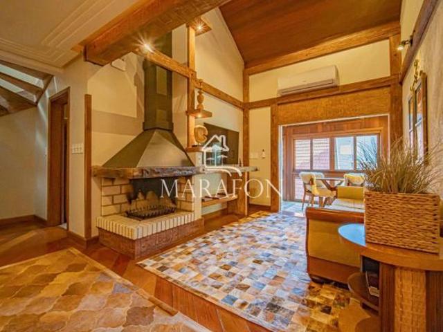 APARTAMENTO À VENDA EM GRAMADO COM CINCO QUARTOS!