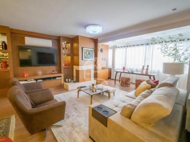 APARTAMENTO À VENDA EM GRAMADO COM DOIS DORMITÓRIOS!