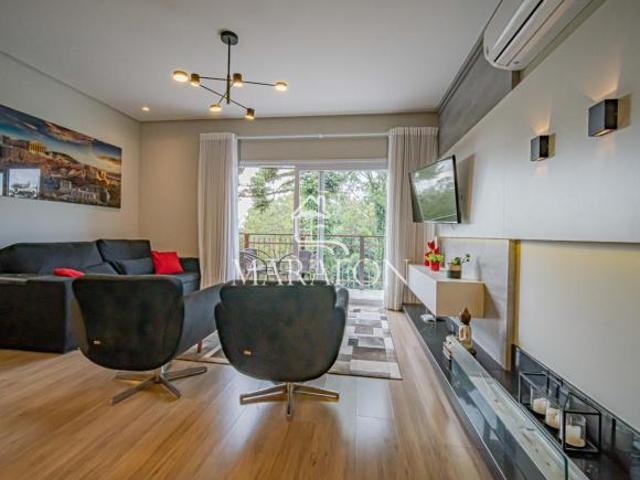 APARTAMENTO À VENDA EM GRAMADO COM DOIS DORMITÓRIOS!