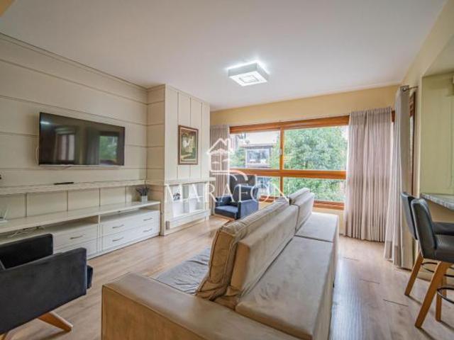 APARTAMENTO À VENDA EM GRAMADO COM TRÊS DORMITÓRIOS!