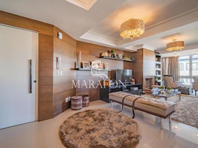 APARTAMENTO À VENDA EM GRAMADO COM TRÊS DORMITÓRIOS!