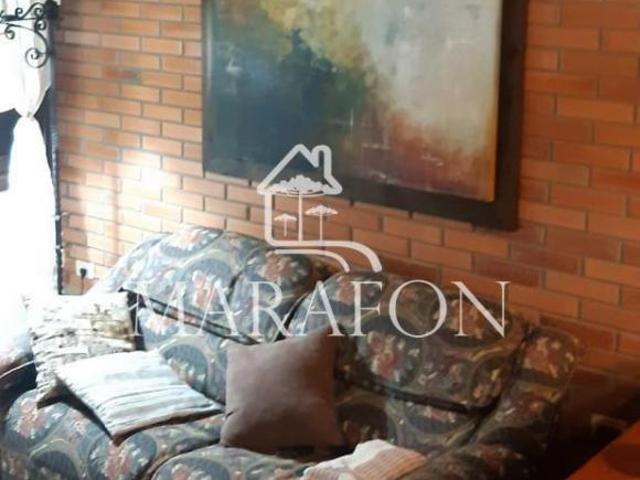 APARTAMENTO À VENDA EM GRAMADO COM UM DORMITÓRIO!