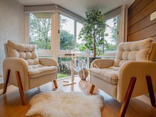 APARTAMENTO À VENDA EM GRAMADO COM UM DORMITÓRIO!