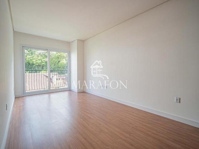 APARTAMENTO À VENDA EM GRAMADO COM UMA SUÍTE!