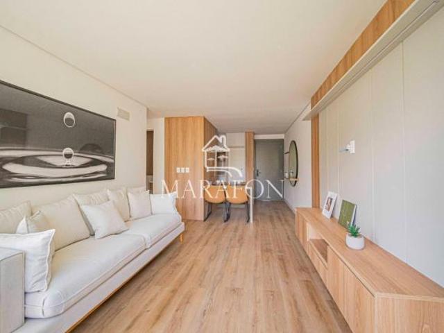 APARTAMENTO À VENDA EM GRAMADO COM UMA SUÍTE!