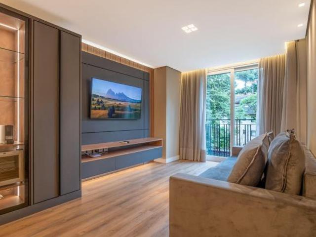 Apartamento à venda em Gramado, Bavaria, com 2 quartos, 75m²