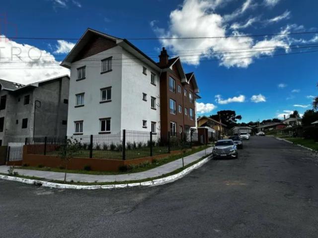 Apartamento à Venda em Gramado, semimobiliado!
