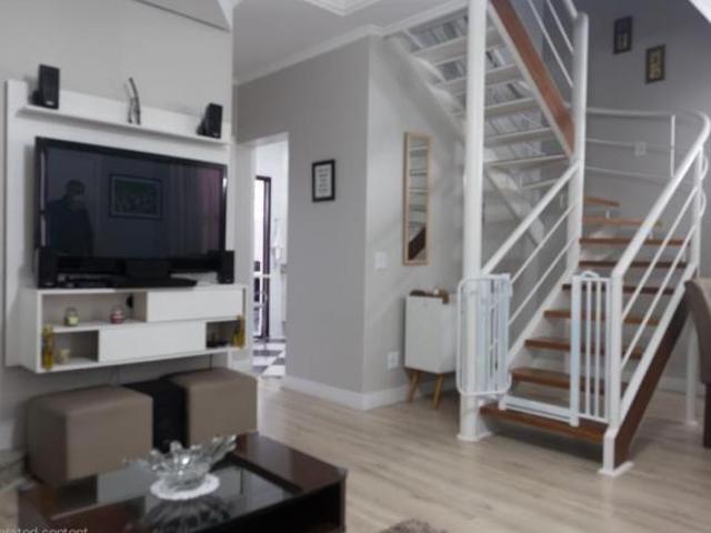 Apartamento à venda em Granja Viana com 110 m², 4 quartos, 3 vagas