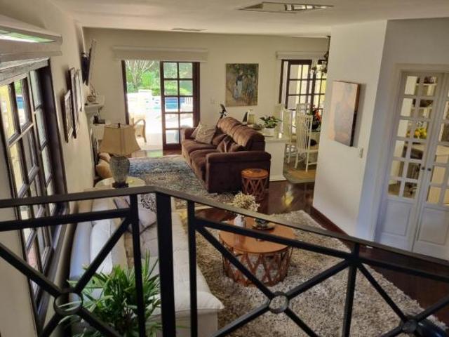 Apartamento à venda em Granja Viana com 293 m², 3 quartos, 4 vagas