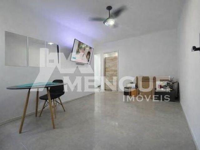 Apartamento à venda em Humaitá