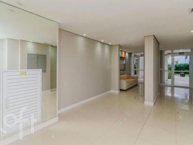 Apartamento à venda em Humaitá com 50 m², 2 quartos, 1 suíte