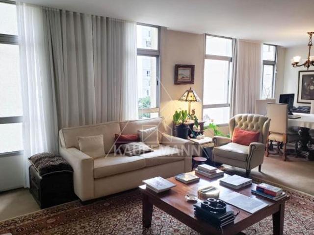 Apartamento à Venda em Higienópolis 4 Dormitórios 2 Vagas 134m² de Área Útil