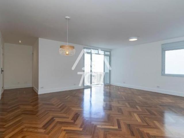 APARTAMENTO À VENDA EM HIGIENÓPOLIS