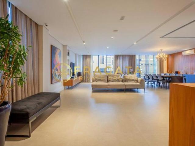 Apartamento à venda em Higienópolis 278m², 3 dormitórios, suíte, 2 vagas