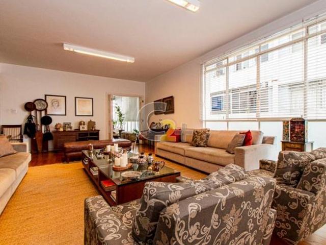 Apartamento a venda em Higienópolis, 3 quartos 1 suíte, 2 vagas de garagem