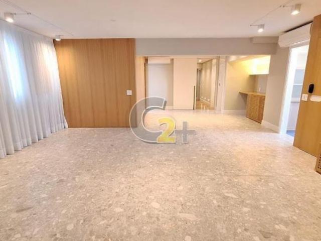 Apartamento à venda em Higienópolis 3 quartos, 1 suíte, 3 vagas