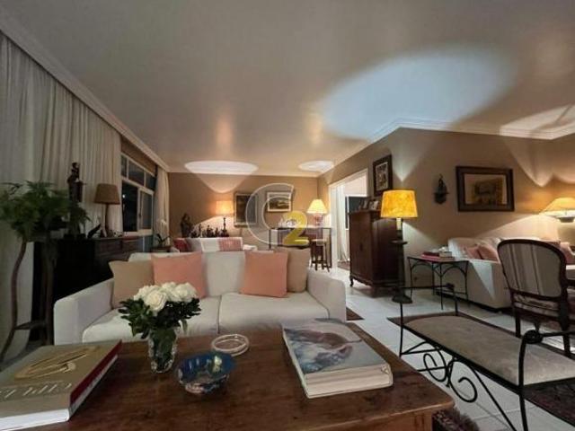 Apartamento à venda em Higienópolis, 3 quartos, 2 suítes, 2 vagas
