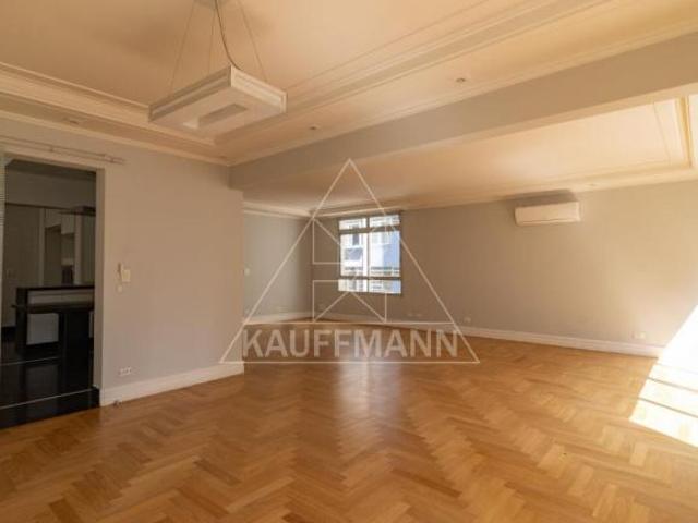 Apartamento à venda em Higienópolis 3 suítes, 1 dormitório e 2 vagas de garagem, 220m²