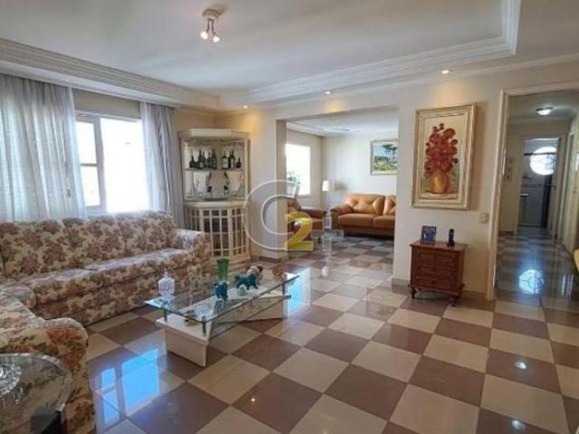 Apartamento à venda em Higienópolis com 3 quartos, 1 suíte, 1 vaga de garagem