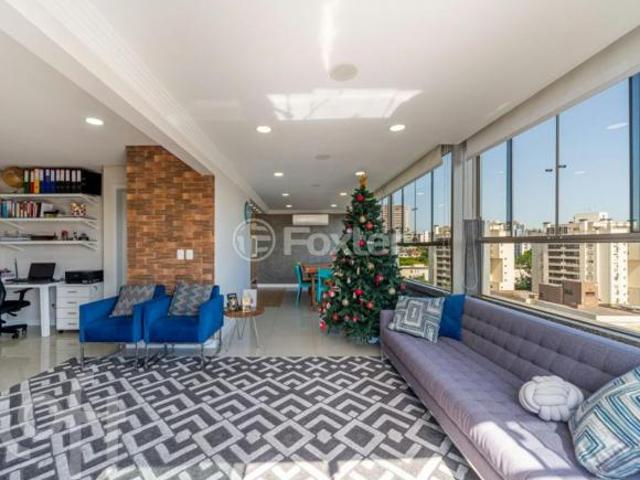 Apartamento à venda em Higienópolis com 156 m², 2 quartos, 2 vagas