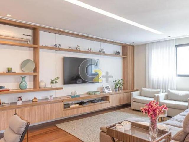 Apartamento á venda em Higienópolis com 4 quartos, 2 suites e 3 vagas