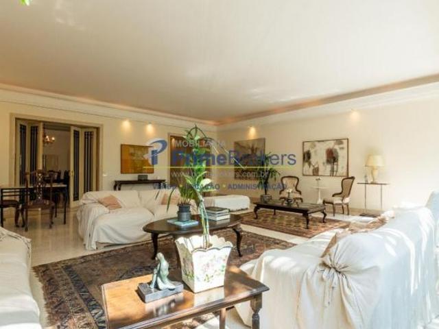 Apartamento á venda em Higienópolis com 5 suítes, 446m² 3 Vagas