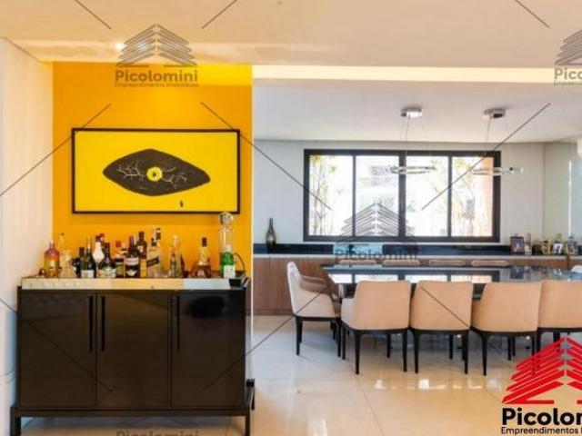 Apartamento à venda em Higienópolis, São Paulo SP,,3 suítes, 1 sala e 2 banheiros. Aproveite essa o