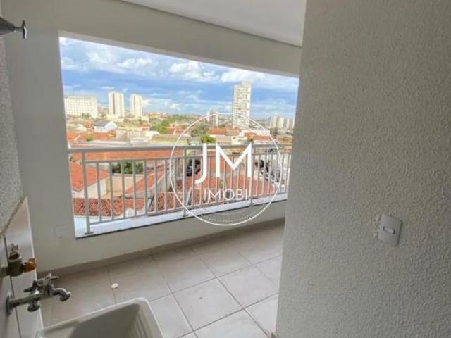 Apartamento a venda em Hortolândia com 2 quartos, sendo 1 suíte, varanda gourmet e 1 vaga. No resid