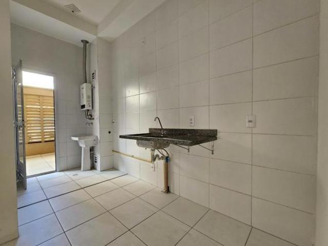 Apartamento à venda em Hortolândia SP, Jardim Ipê: 2 quartos, 2 salas, 1 banheiro, 1 vaga de garagem