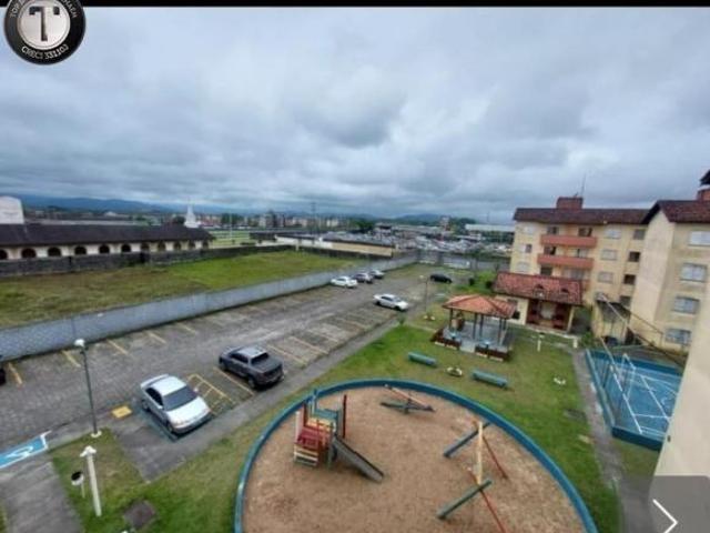 Apartamento à venda em Itanhaém SP, Belas Artes: 2 quartos, sala, banheiro, garagem, 50m²! Venha con