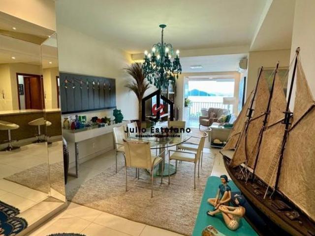 Apartamento à venda em Itaguá
