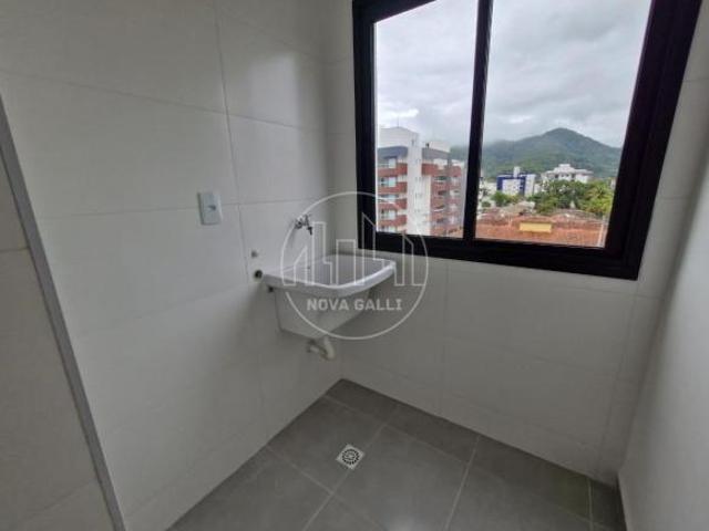 Apartamento à venda em Itaguá