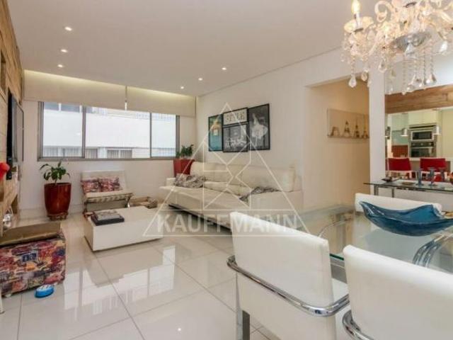 Apartamento à Venda em Itaim Bibi,3 Dormitórios 1 Suíte, 1 Vaga, 110m² A.U