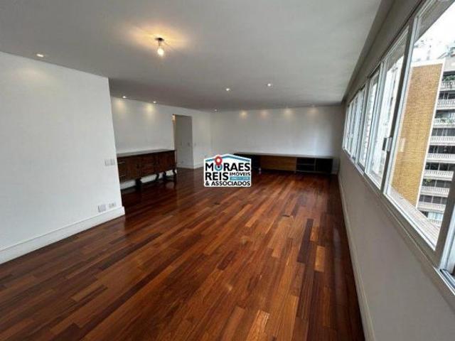 Apartamento à venda em Itaim Bibi