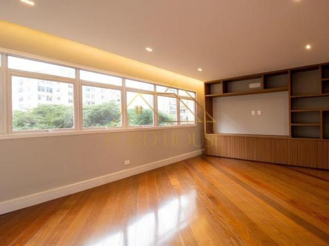 Apartamento à venda em Itaim Bibi
