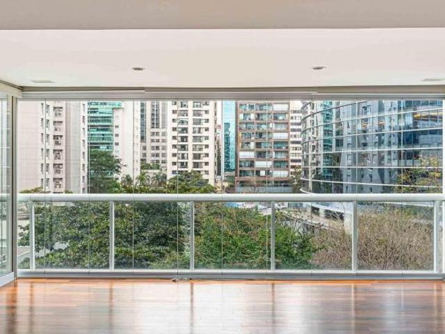 Apartamento à venda em Itaim Bibi