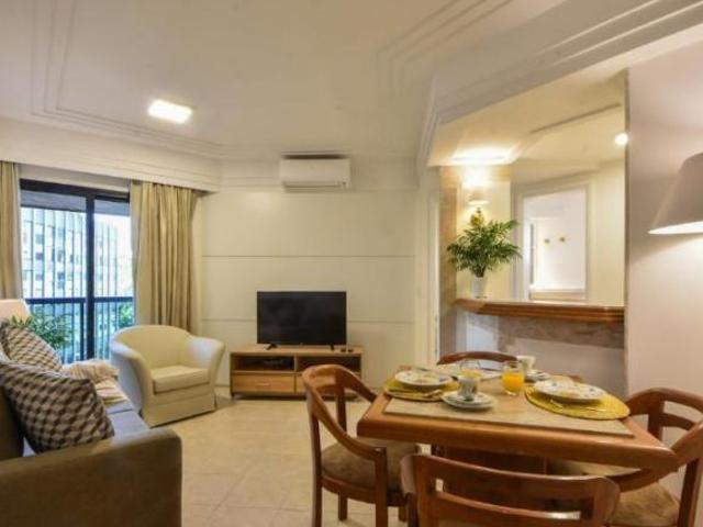 Apartamento a venda em Itaim Bibi com 1 quarto, 1 vaga, 43m²