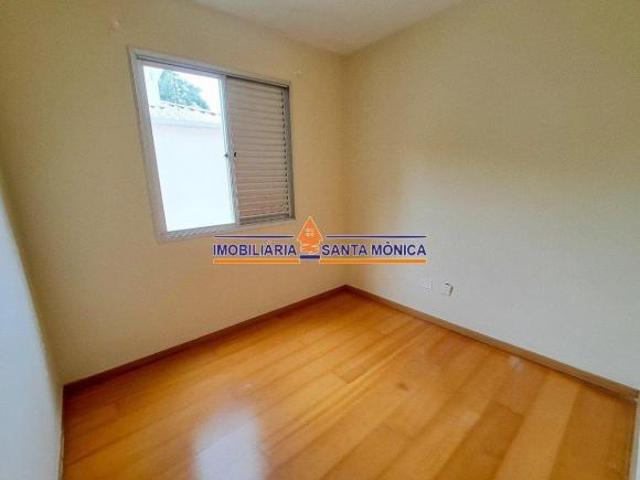 Apartamento à venda em Itapoã
