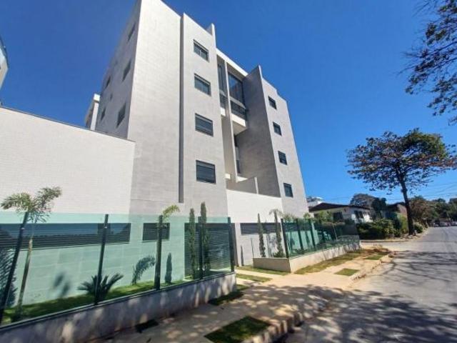 Apartamento à venda em Itapoã