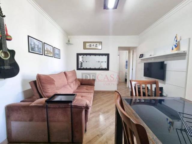 Apartamento a venda em Itaquera com2 dormitórios e sacada e 1 vaga de garagem fixa