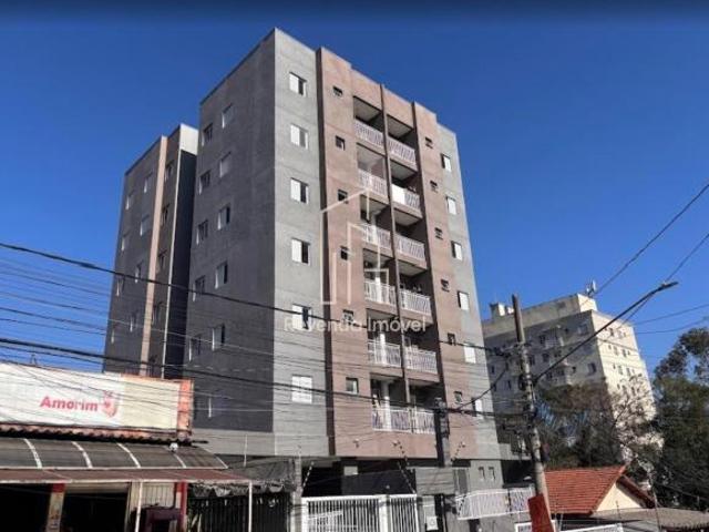 Apartamento à venda em Itaquera, São Paulo: 2 quartos, 1 sala, 1 banheiro, 1 vag
