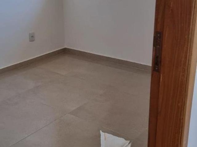 Apartamento à venda em Itaquera, São Paulo SP: 2 quartos, 1 sala, 1 banheiro, 40m² de área!