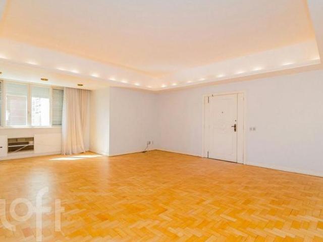 Apartamento à venda em Independência com 190 m², 3 quartos, 1 vaga