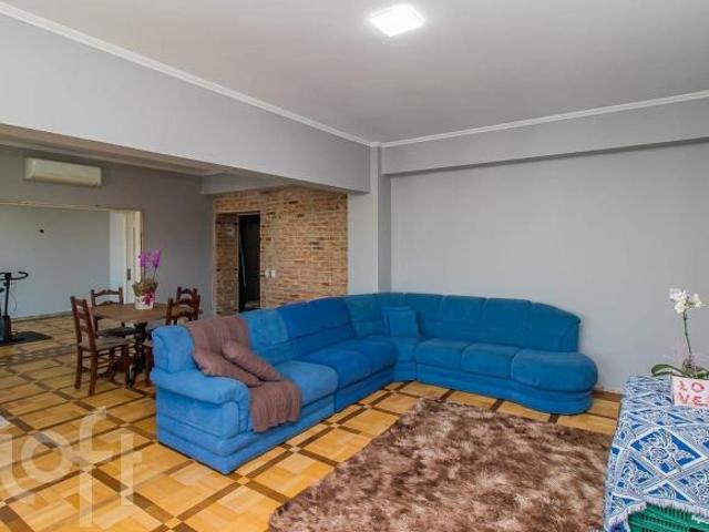 Apartamento à venda em Independência com 232 m², 4 quartos, 1 vaga
