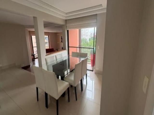 Apartamento à venda em Indianópolis