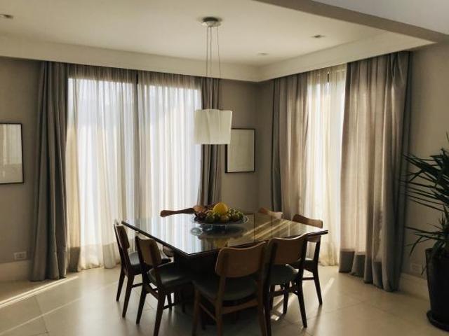 Apartamento à venda em Indianópolis com 270 m², 3 quartos, 4 vagas