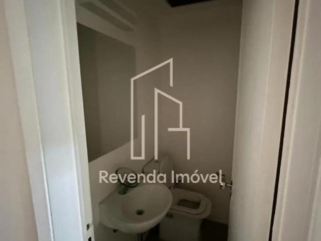Apartamento á venda em Indianópolis, com 2 suítes e 1 vaga