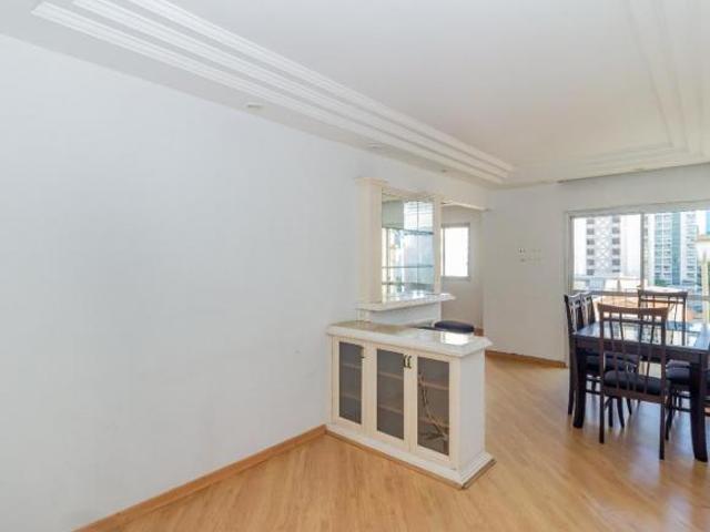 Apartamento à venda em Indianópolis com 65 m², 1 quarto, 1 vaga