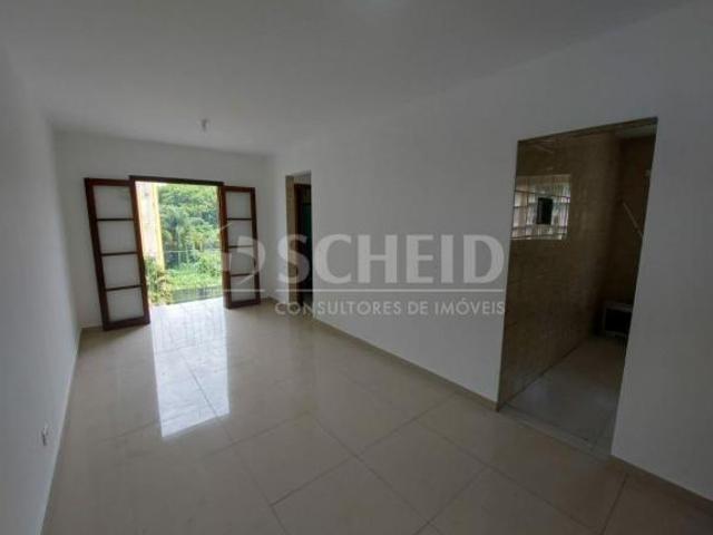 Apartamento à Venda em Interlagos, 50m², 2 Dormitórios, Sala Ampla, Varanda, Lavanderia e 1 Vaga
